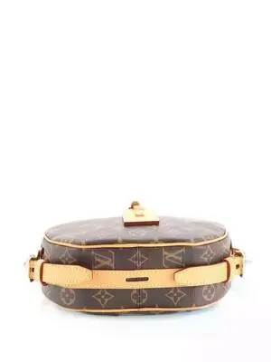 LOUIS VUITTON Boite Chapeau Souple Monogram Canvas Mm Shoulder Bag - Brown
