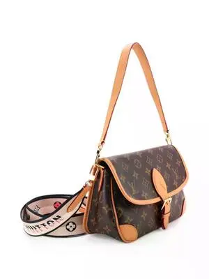 LOUIS VUITTON Diane Nm Handbag Monogram Canvas Crossbody Bag