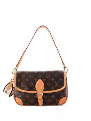 LOUIS VUITTON Diane Nm Handbag Monogram Canvas Crossbody Bag - Brown