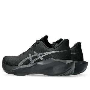 Asics Novablast 'black