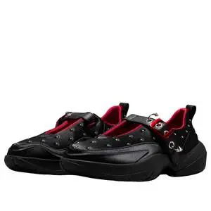 JORDAN Pointe Sneakers