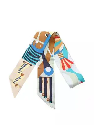 Hermès Parade En Fanfare Silk Scarf - White