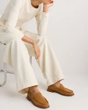 Quince Italian Leather Venetian Loafer - Camel