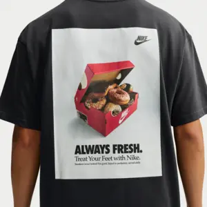 Nike Sportswear "donut" T-shirt