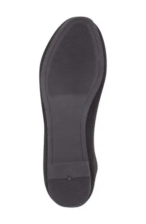 Tahari Natalia Loafer - Black