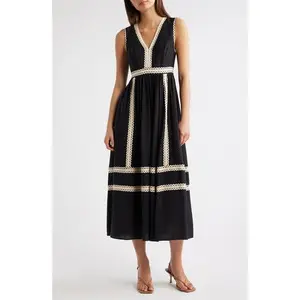 Moon River Rickrack Sleeveless V-neck Midi Dress - Black