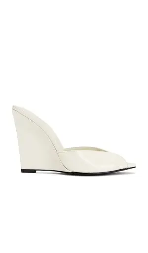 Raye Talla Wedge