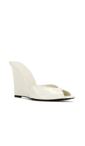 Raye Talla Wedge