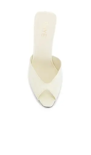 Raye Talla Wedge