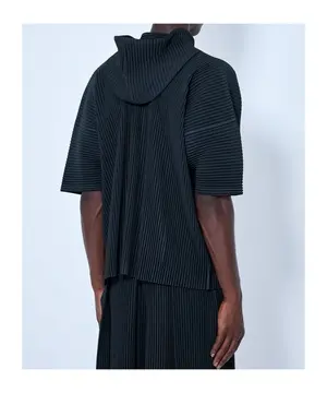 Issey Miyake Pleated Hoodie - Black