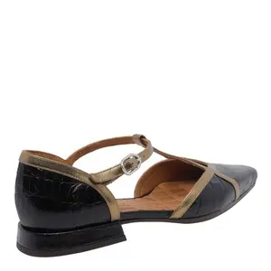 Chie Mihara Square-toe Flats