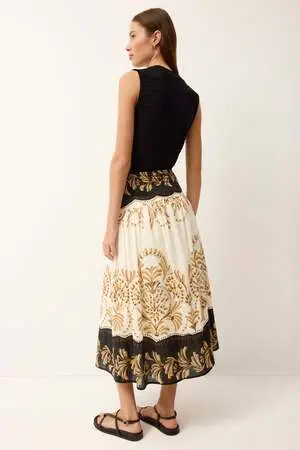 MARIE OLIVER Nev Top