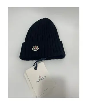 Moncler Ribbed Knit Logo Beanie