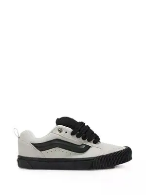 VANS Knu Skool Low-top Sneakers - White