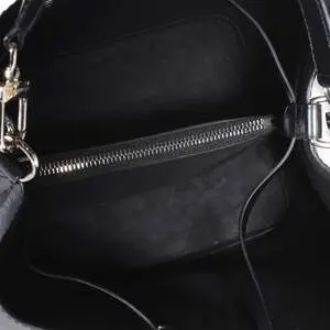 LOUIS VUITTON Epi Neonoe Mm Bucket Bag