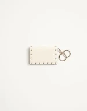 Valentino Garavani Rockstud Charm In Grainy Calfskin - Ivory