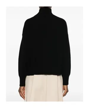 ARAGONA Long-sleeved Sweater