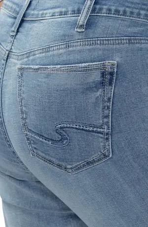 SILVER JEANS CO. Elyse Curvy Mid Rise Slim Bootcut Jeans