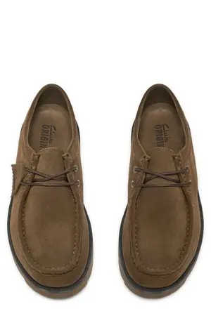 Clarks Meare Lace-up Wallabee Chukka
