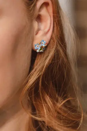 BILL SKINNER STUDIO Forget Me Not 3 Cluster Studs