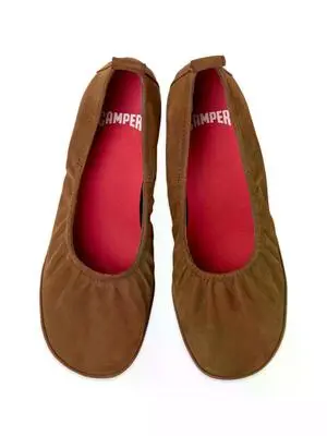 Camper Right Left Pumps