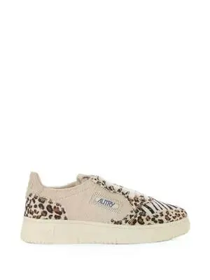 AUTRY Medalist Low Leopard-print Lace-up Sneakers - Neutrals