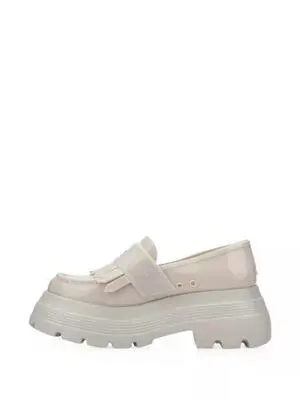 Melissa Royal Plus Loafers With Fringe Detailing - Neutrals