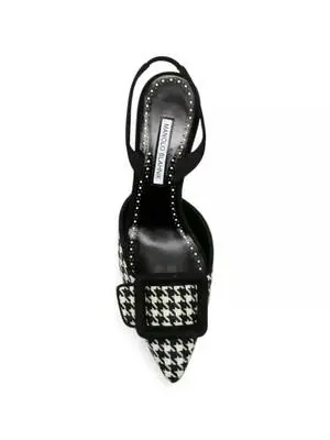 Manolo Blahnik Mayslibi Pointed-toe Pumps