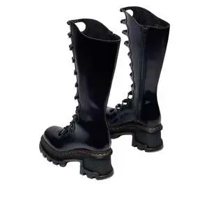 Dr. Martens X Marc Jacobs Kiki Boots - Black