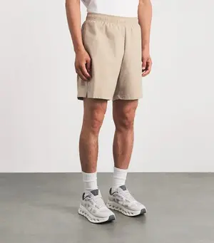 On 7" Core Shorts - Brown