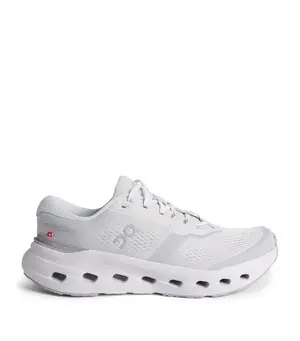 On Cloudrunner 3 Trainers