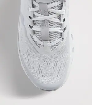 On Cloudrunner 3 Trainers
