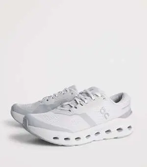 On Cloudrunner 3 Trainers