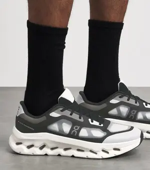 On Cloudtilt Remix Trainers