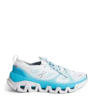 On X Tempo Trainers - Blue