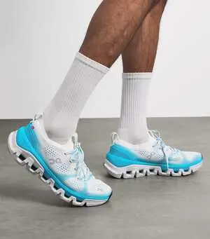 On X Tempo Trainers - Blue