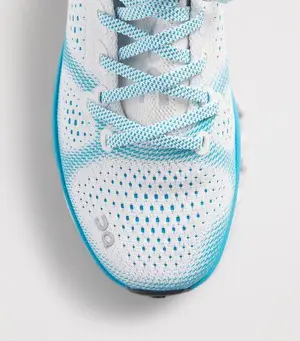 On X Tempo Trainers - Blue