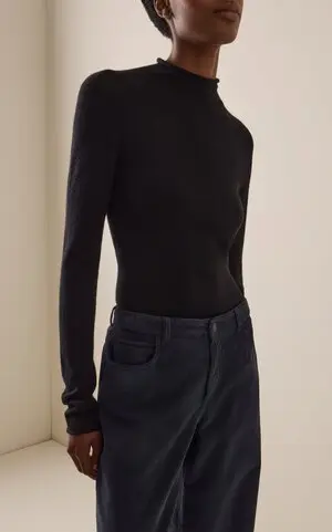 THE ROW Phaed Cashmere Top