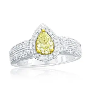 SOUZANA BY SUZY LEVIAN 14k White & Gold 0.71ct Diamond & 0.90cttw Diamond Ring - Yellow