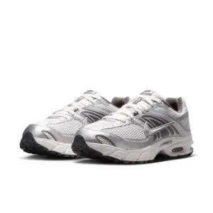 Nike Max Moto 2k Athletic Shoes - Grey