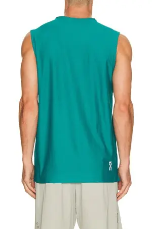 On Court Tank