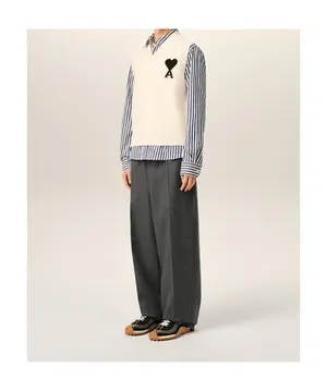 AMI Paris De Coeur V-neck Sweater Vest - Off-white/black