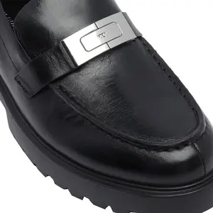 Tory Burch Round-toe Loafers
