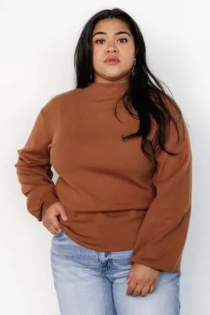 LUMIERE Sutton Sweater Top - Brown