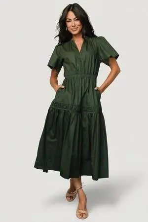 SUGAR LIPS Midi Dress With Notched V-neck And Elasticated Waist