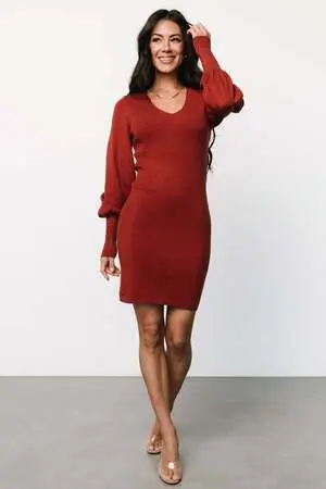 BESTSELLER Suki V Neck Sweater Dress Brick