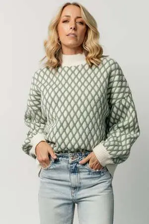 GILLI Hendrix Diamond Knit Sweater - Green