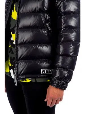 Valentino Garavani Logo Patch Hooded Jacket