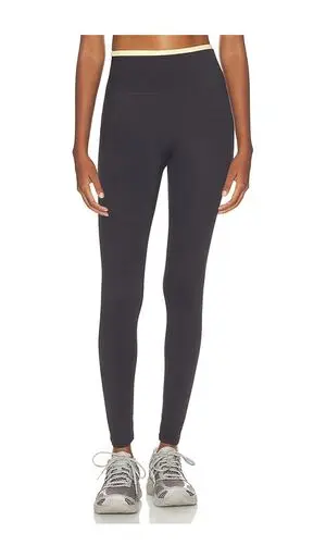 P.E Nation P.e Nation Vita Full Length Legging In Brown. Black Bean & Soft Vanilla