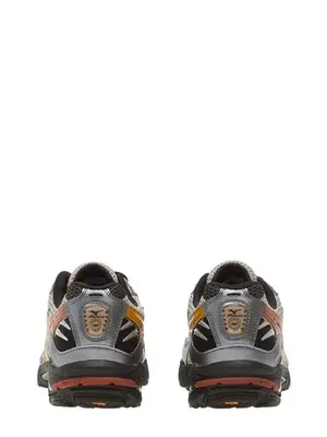Mizuno Wave Rider Sneakers